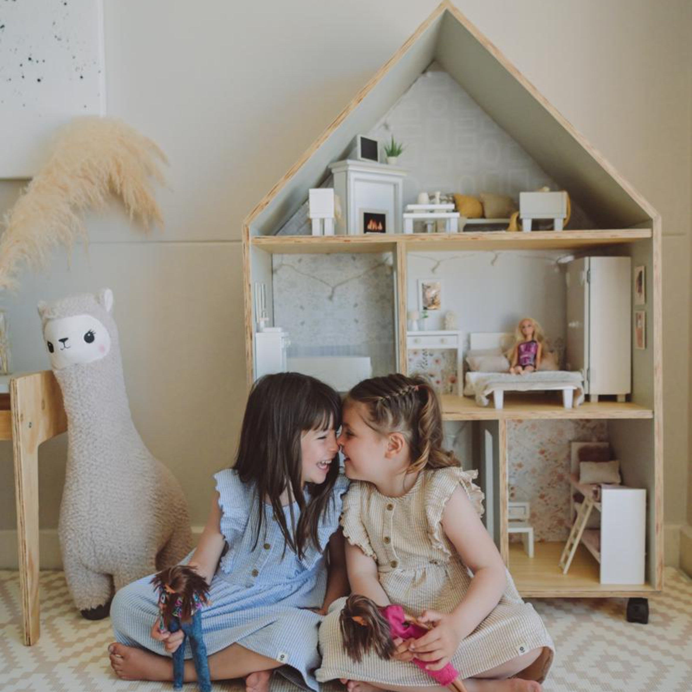 Dollhouses – Klim & Klouter